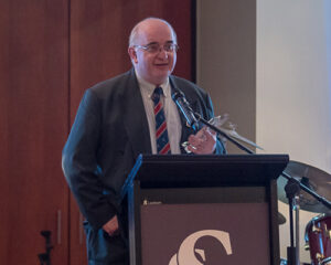 Vale – The Mentonians